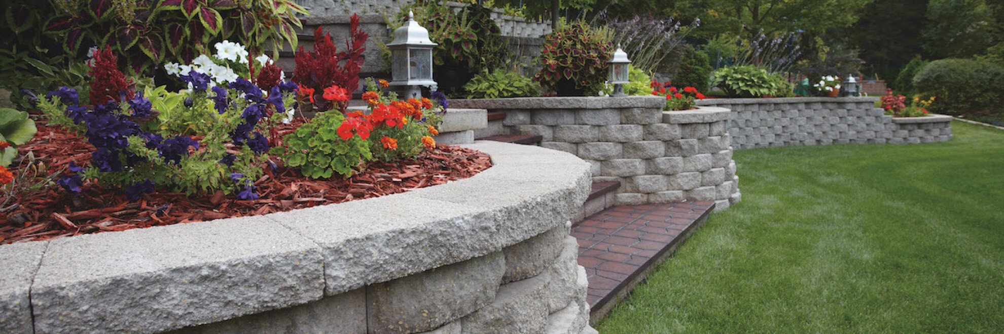 Tri-Split Splitface WINSTON® WALL SYSTEMS